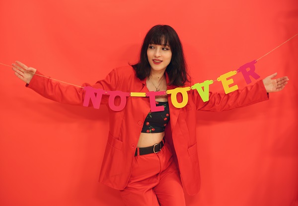 Jewelia Drops Dance Pop Track No Lover | Kings of A&R
