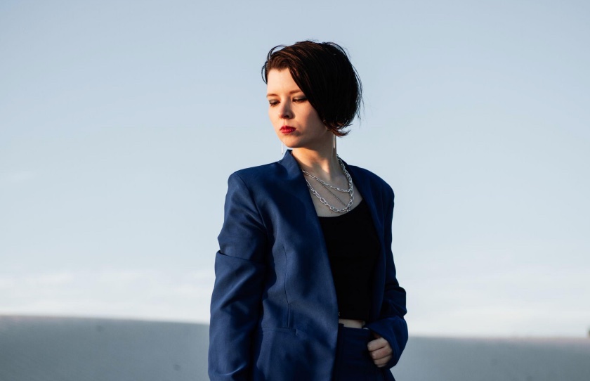 CeCe Vee Drops Catchy Electro-Pop Single ‘Holiday’ | Kings of A&R